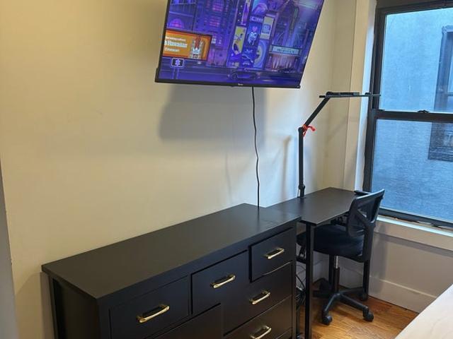 Prime Williamsburg Sublease FURNISHED W/D In Unit
