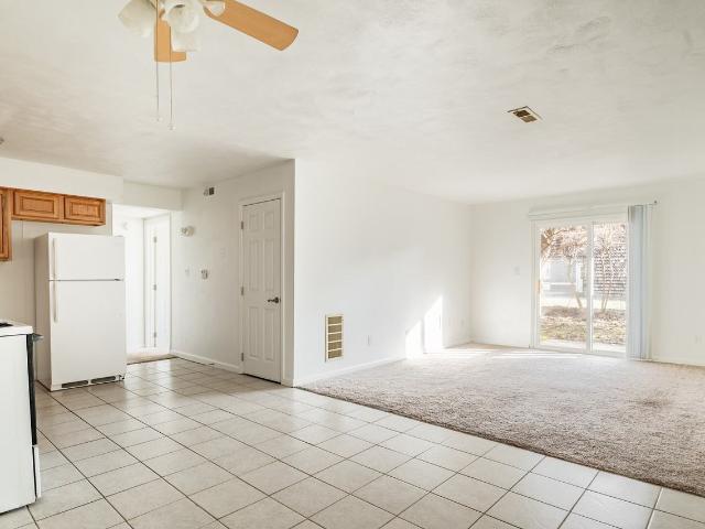 Prime Apartments and Townhomes at Uptown 1 Bedroom Apartment for Rent at 74 W Franklin St, Centerville, OH 45459