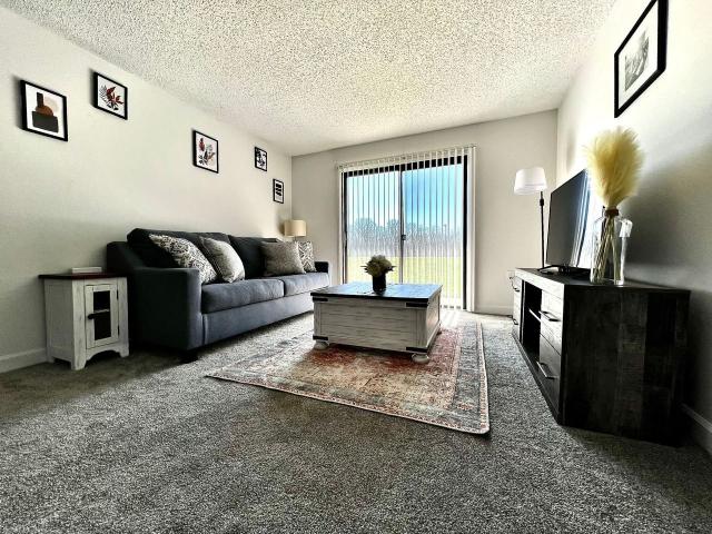 Prime at Oxford 3 Bedroom Apartment for Rent at 5081 Red Cloud Ct, Oxford, OH 45056
