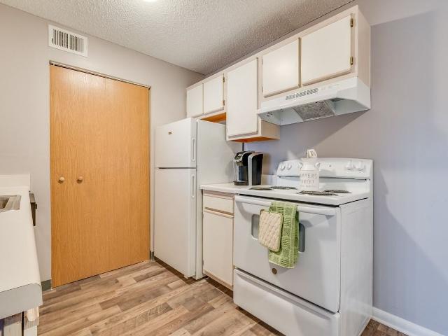 Prime at Oxford 3 Bedroom Apartment for Rent at 5081 Red Cloud Ct, Oxford, OH 45056