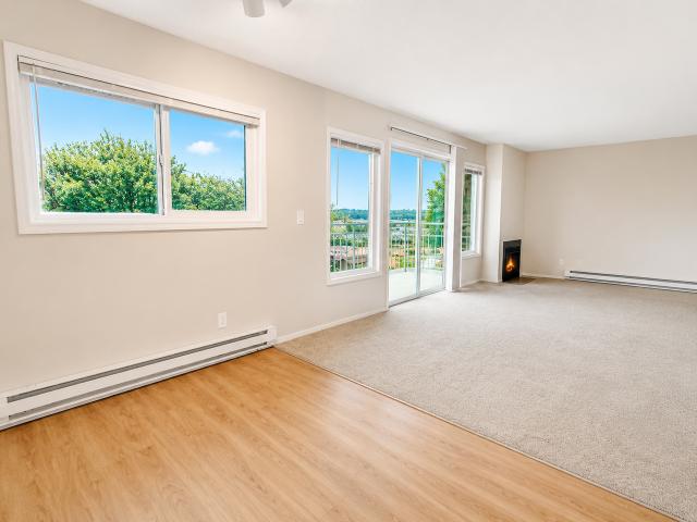 Prime City View LLC 2 Bedroom Apartment for Rent at 9929 14th Ave S, Burien, WA 98108 Riverton Boulevard Park