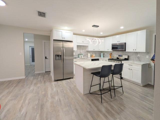 Prime Clearwater Location ️Renovated Modern Hom