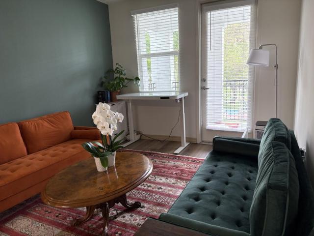 Prime Echo Park. Private Bed & Bath in 2 BR 2 BA