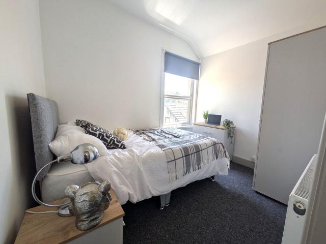 Prime Gloucester Road located Double Room