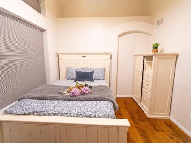 PRIME GLENDALE HOME