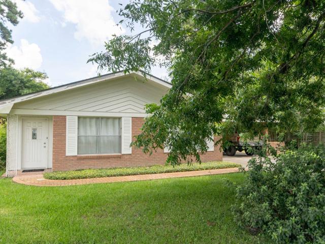 Prime Lafayette Living | 3 Bed, 2 Bath Single Family Home