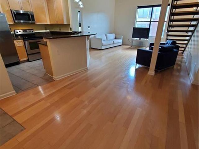 Prime Lease Location near Atlantic Station! 4 piece stainless steel appliance package, front loader washer and dryer, oversized walk in closets, and 2 *assigned secured parking spots.