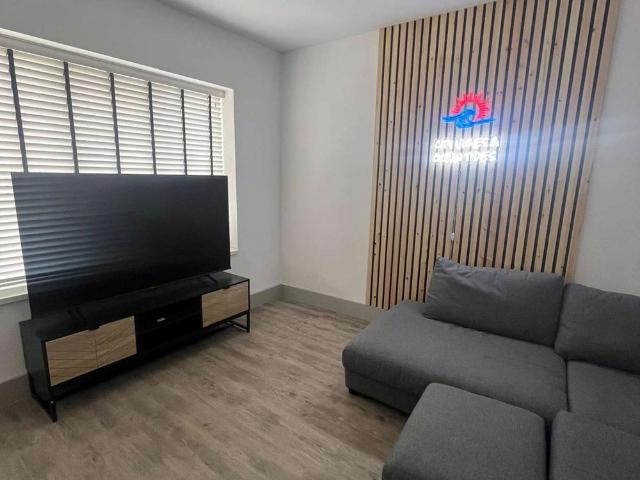 Prime Location on Humber Street, Cleethorpes Room 5 Large double en suite