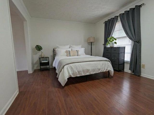 Prime North Atlanta Location! Close to Dunwoody &