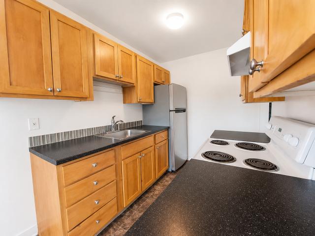 Prime Property LLC 1 Bedroom Apartment for Rent at 10002 Des Moines Memorial Dr S, Burien, WA 98168 Riverton Boulevard Park