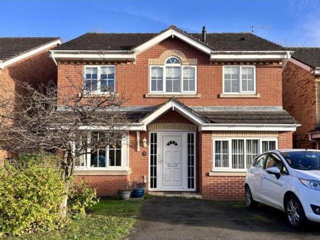 Primrose Walk, Woodford Halse, 4 Bedroom Detached