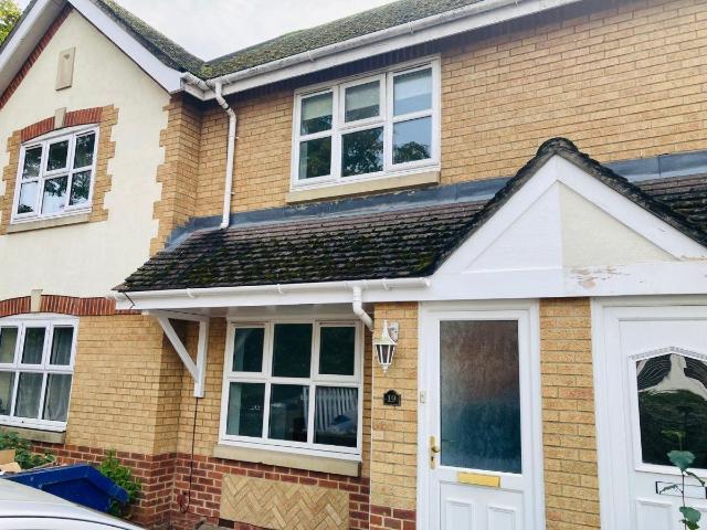 Primrose Copse, Horsham RH12, 2 bed terraced house to rent, £1,500 pcm | PrimeLocation