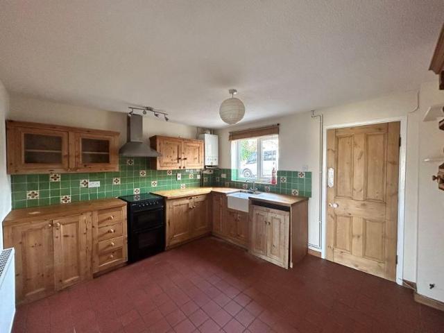 Primrose Close, Cowbridge, Vale Of Glamorgan, CF71 7DZ
