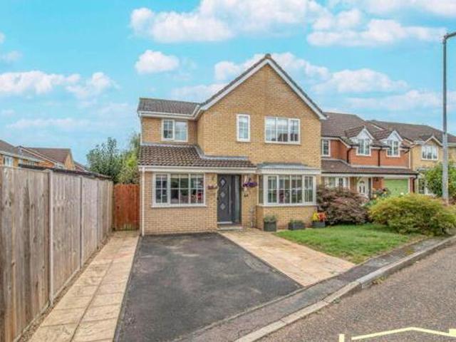 Primrose Close, Scarning, 4 Bedroom Detached