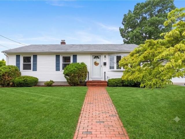 Primrose Dr, East Providence, Home For Sale