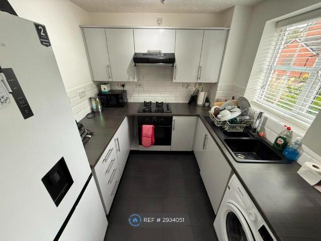 Primrose Drive, Burton On Trent DE14, 2 bed terraced house to rent, £800 pcm | PrimeLocation