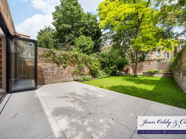 Primrose Gardens, Belsize Park