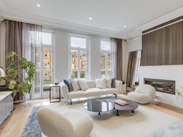 Primrose Gardens, Belsize Park, NW3 5 bed terraced house to rent £17,333 pcm £4,000 pw