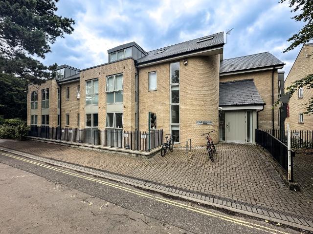 Primrose Lodge, Primrose Street, Cambridge CB4, Studio to rent, £1,100 pcm | PrimeLocation