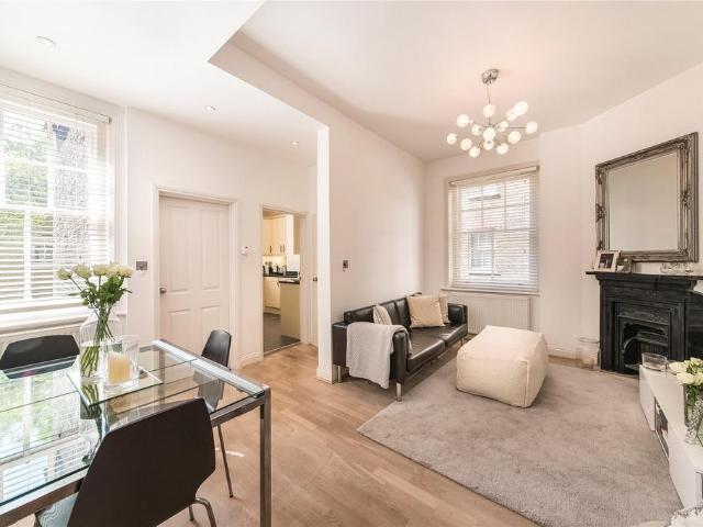 Primrose Mansions, Prince of Wales. 1 bed apartment to rent £2,400 pcm £554 pw