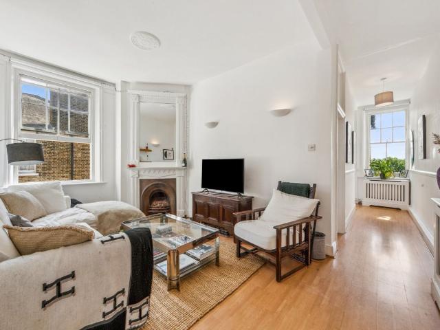 Primrose Mansions, Prince Of Wales Drive SW11, 1 bed flat to rent, £2,200 pcm | PrimeLocation