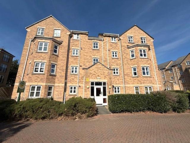 Primrose Place, Doncaster DN4, 2 bed flat to rent, £800 pcm | PrimeLocation