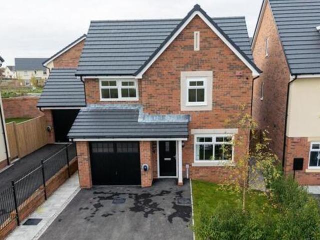 Primrose Road, Longridge, 3 Bedroom Detached