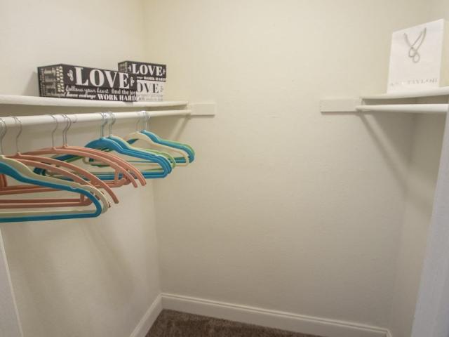 Princeton Court 1 Bedroom Apartment for Rent at 6121 Melody Ln, Dallas, TX 75231