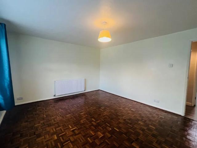 Prince Andrew Close, MAIDENHEAD