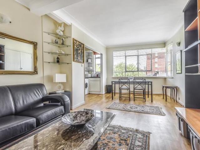 Prince Albert Road, London, NW8 1 bed apartment to rent £2,300 pcm £531 pw