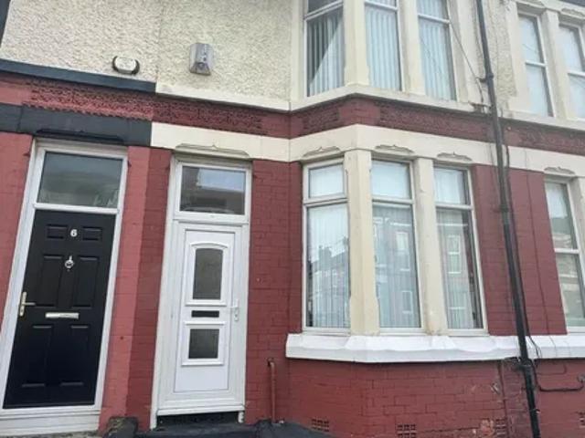 Pearson Court, Liverpool, L15 5BG, United Kingdom | 3 bed duplex for rent #136866521 | Rentberry