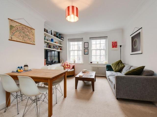 Prince Arthur Road, Hampstead, NW3 1 bed flat to rent £2,492 pcm £575 pw