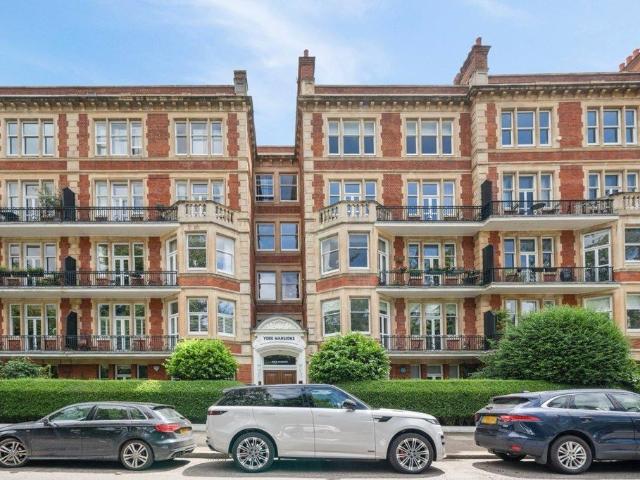 Prince Of Wales Drive, Battersea SW11, 2 bed flat to rent, £5,200 pcm | PrimeLocation