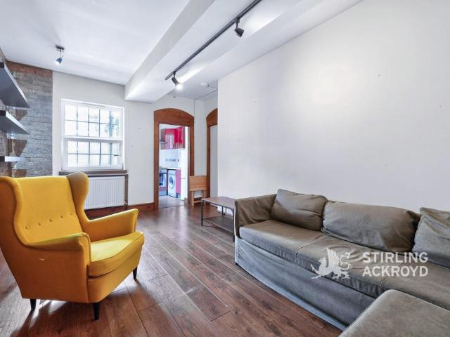 Prince of Wales Passage, London, NW1 1 bed apartment to rent £2,350 pcm £542 pw