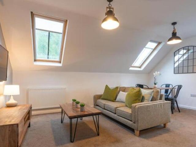 Prince Of Wales Road, Exeter, 3 Bedroom Flat