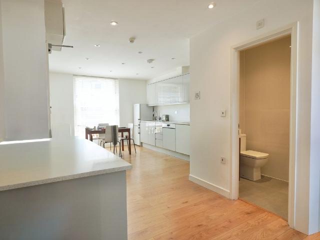 Prince Of Wales Road, London NW5, 1 bed flat to rent, £1,950 pcm | PrimeLocation