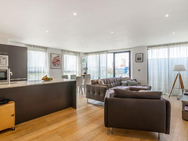 Prince Of Wales Road, London NW5, 2 bed flat to rent, £3,500 pcm | PrimeLocation