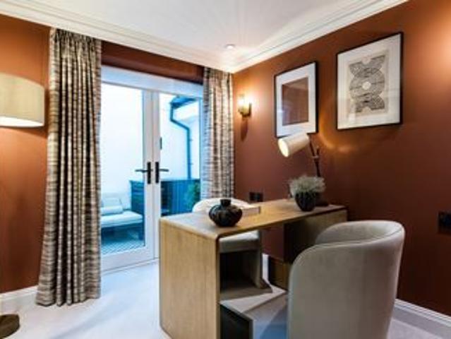 Prince Of Wales Terrace, W8