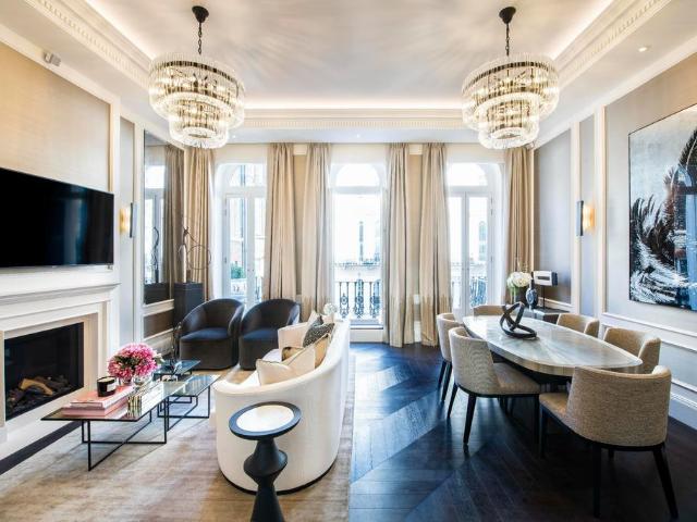 Prince Of Wales Terrace, W8 2 bed apartment to rent £16,900 pcm £3,900 pw