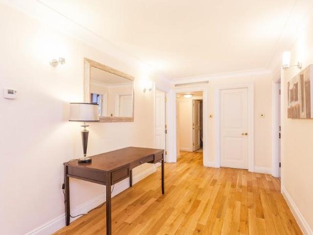 Prince of Wales Terrace W8 3 bed flat to rent £8,883 pcm £2,050 pw