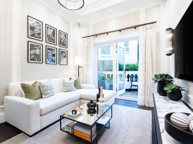 Prince Of Wales Terrace, High Street Kensington, London W8, 2 bed flat to rent, £19,500 pcm | PrimeLocation