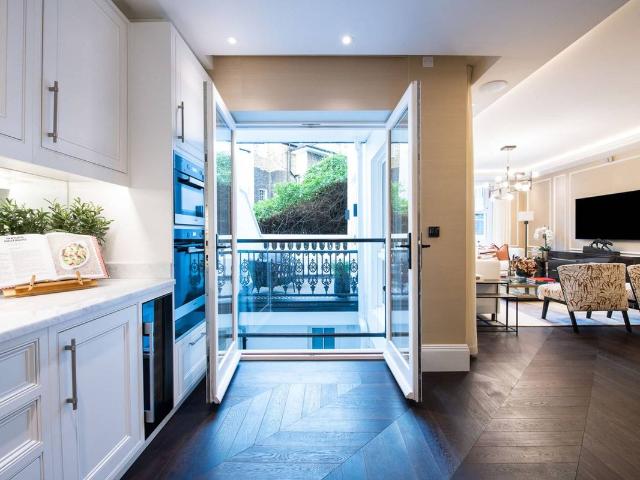 Prince Of Wales Terrace, High Street Kensington, London W8, 3 bed flat to rent, £23,833 pcm | PrimeLocation