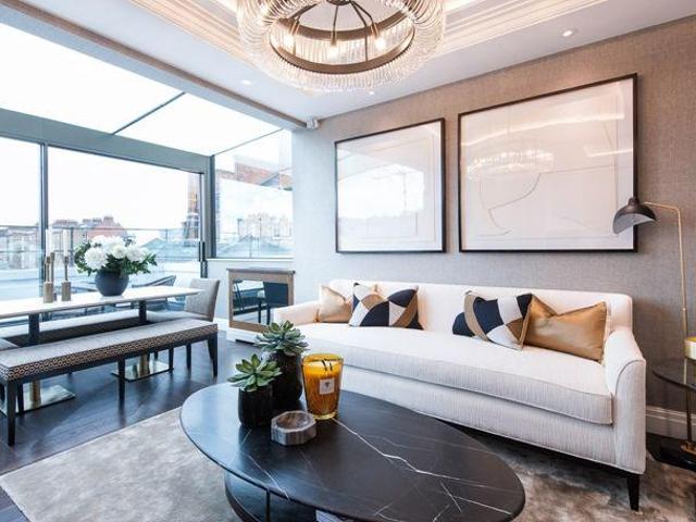 Prince of Wales Terrace, Kensington W8 2 bed apartment to rent £12,068 pcm £2,785 pw