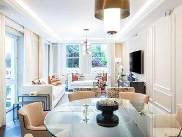 Prince of Wales Terrace, Kensington W8 3 bed apartment to rent £16,748 pcm £3,865 pw