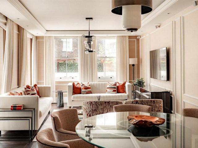 Prince Of Wales Terrace, Kensington, W8 3 bed apartment to rent £16,748 pcm £3,865 pw