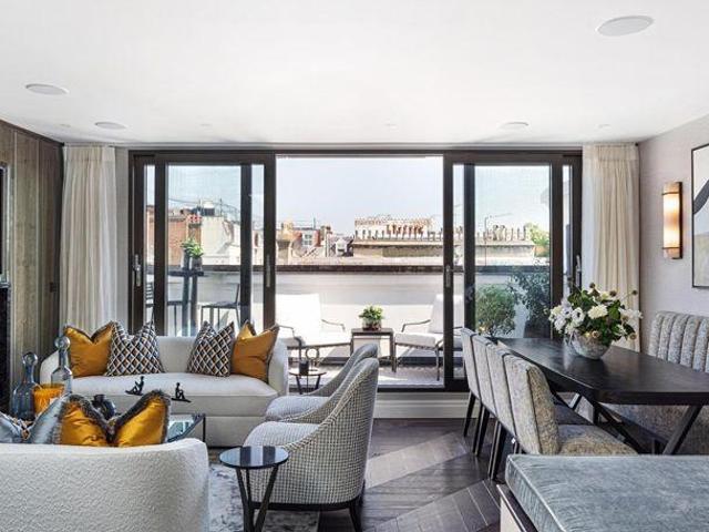 Prince Of Wales Terrace, Kensington, W8 3 bed flat to rent £18,915 pcm £4,365 pw