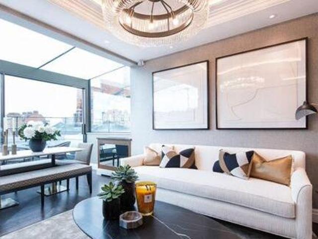 Prince Of Wales Terrace, Kensington, 2 Bedroom Apartment