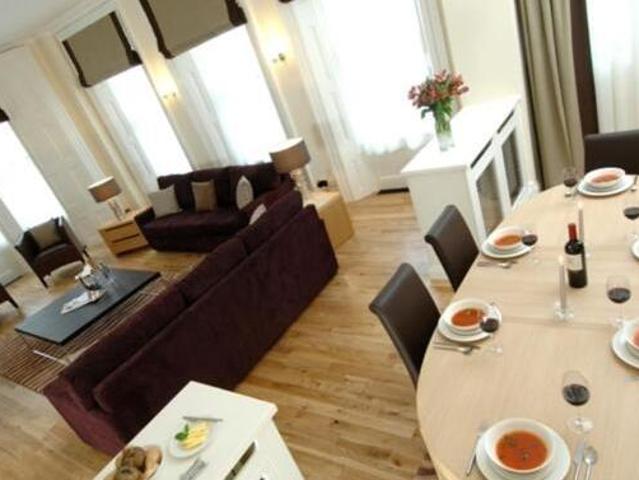 Prince Of Wales Terrace, Kensington, 4 Bedroom Flat