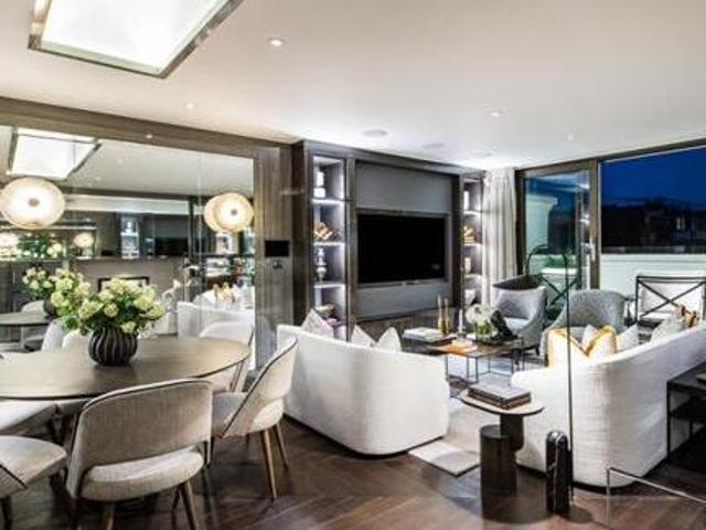 Prince Of Wales Terrace, London, 3 Bedroom Apartment