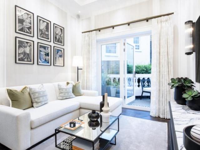 Prince of Wales Terrace, London 2 bed flat to rent £11,613 pcm £2,680 pw